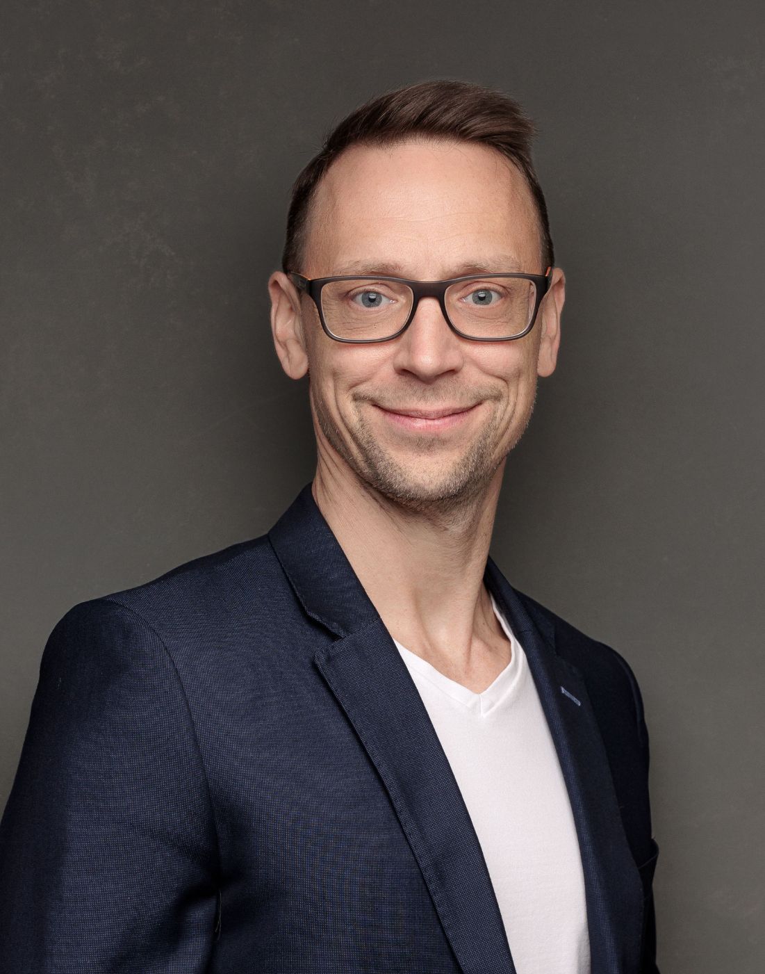 Bruce Van Hunenstijn - RED Design | Vancouver Commercial Interior Design
